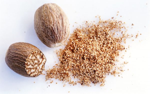 NUTMEG - Indonesia Supplier Essential Oils, Spices, Woods